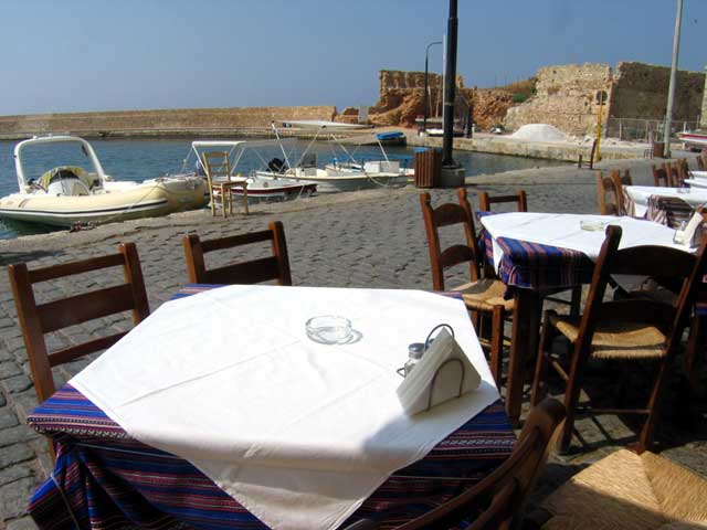 ΕΛΛΗΝΙΚΑ - Apostolis fish - restaurant Crete Greece